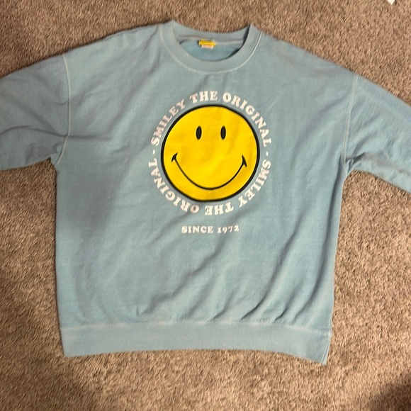 Smiley | Tops | Smiley License Washed Oversized Sweater Size Medium ...